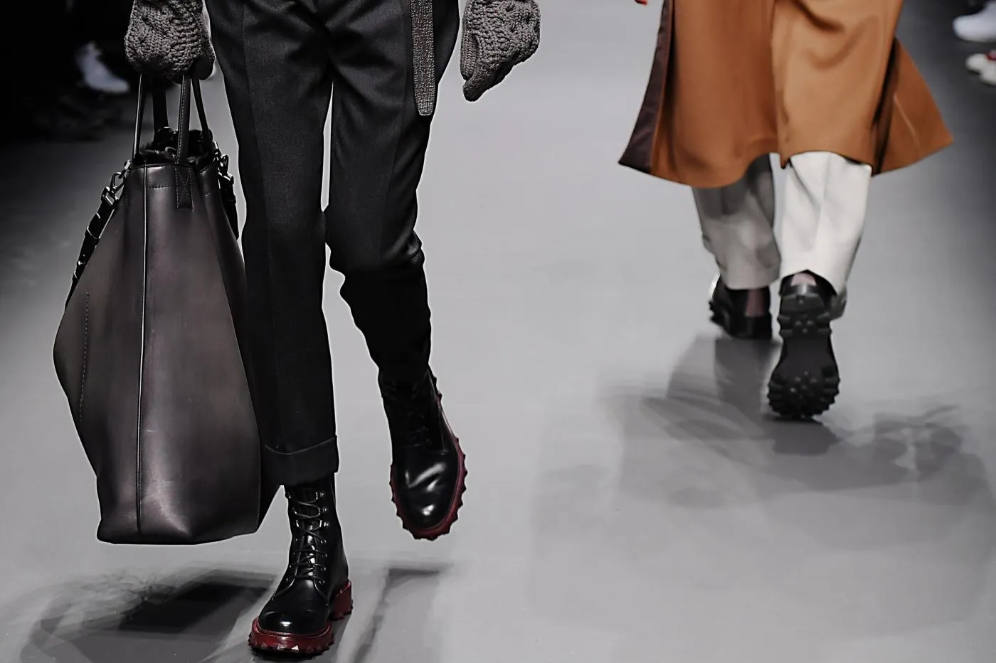 Mercato del lusso frena nel 2024, crescita (moderata) nel 2025: i dati ...