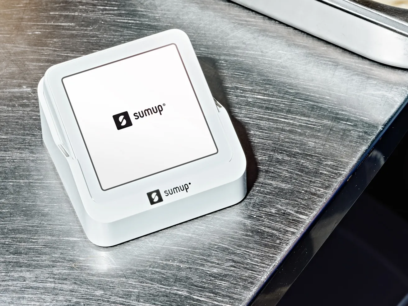 Recensione POS SumUP (2026): Come Funziona e Quanto Costa